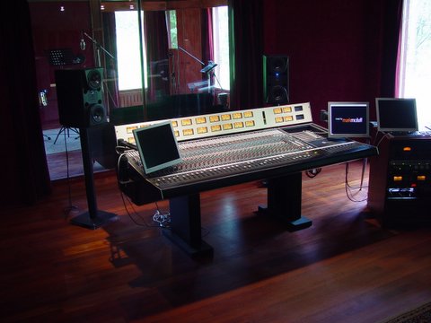 Hux Electronics Soapbox